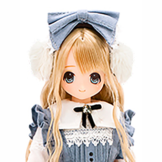 TASINA AZONE Dolls